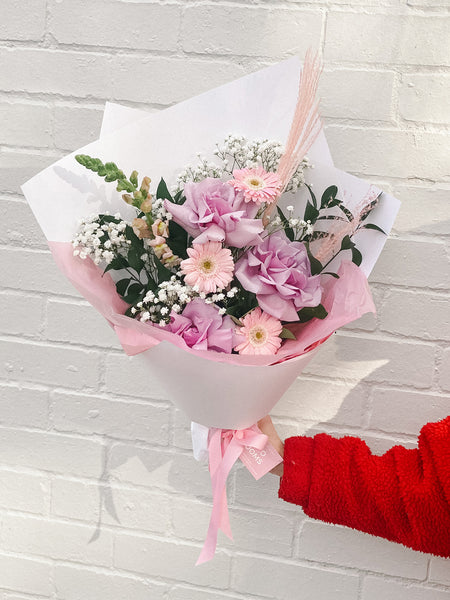 Little Cutie Flower Bunch | Flowers Delivered Melbourne | Hello Blooms